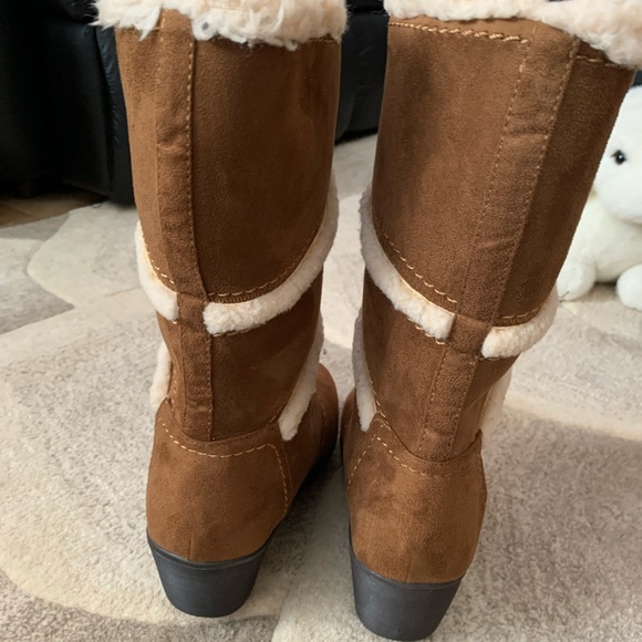 BearPaw | Shoes | Bear Paw Boots With Platform | Poshmark